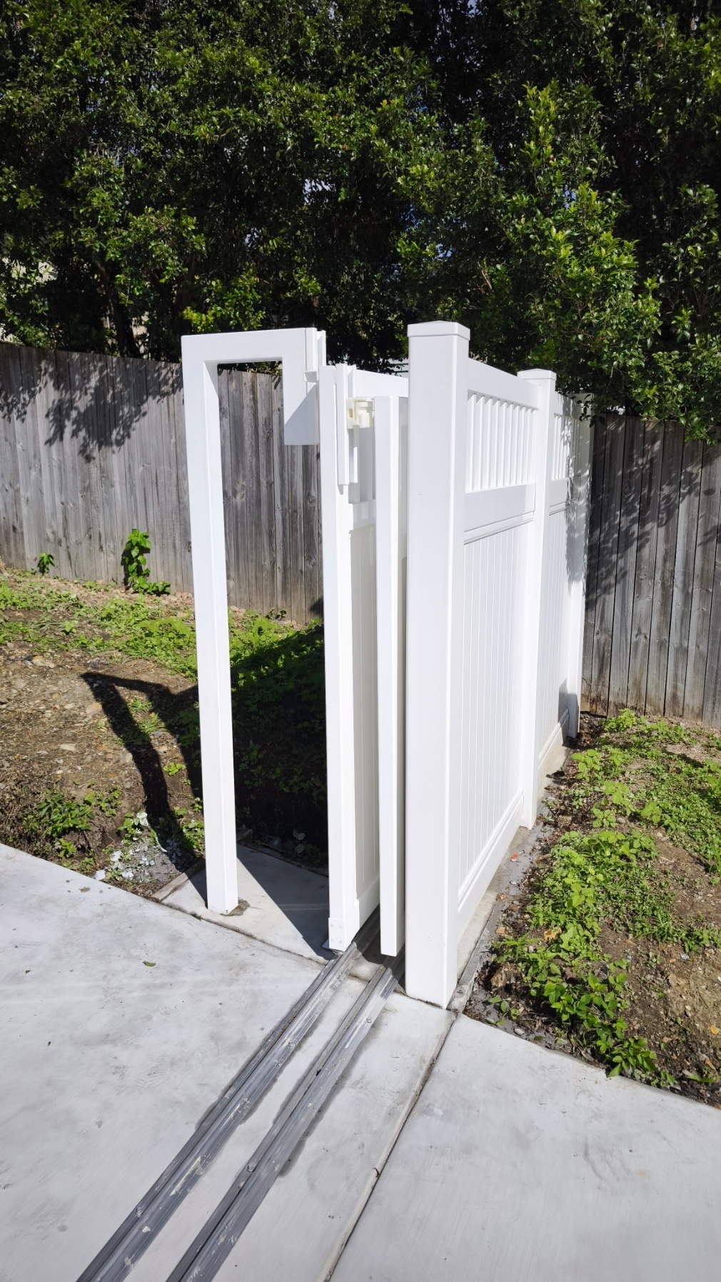 PVC Fencing Design, Supply & Install in Brisbane | Koala PVC Fencing